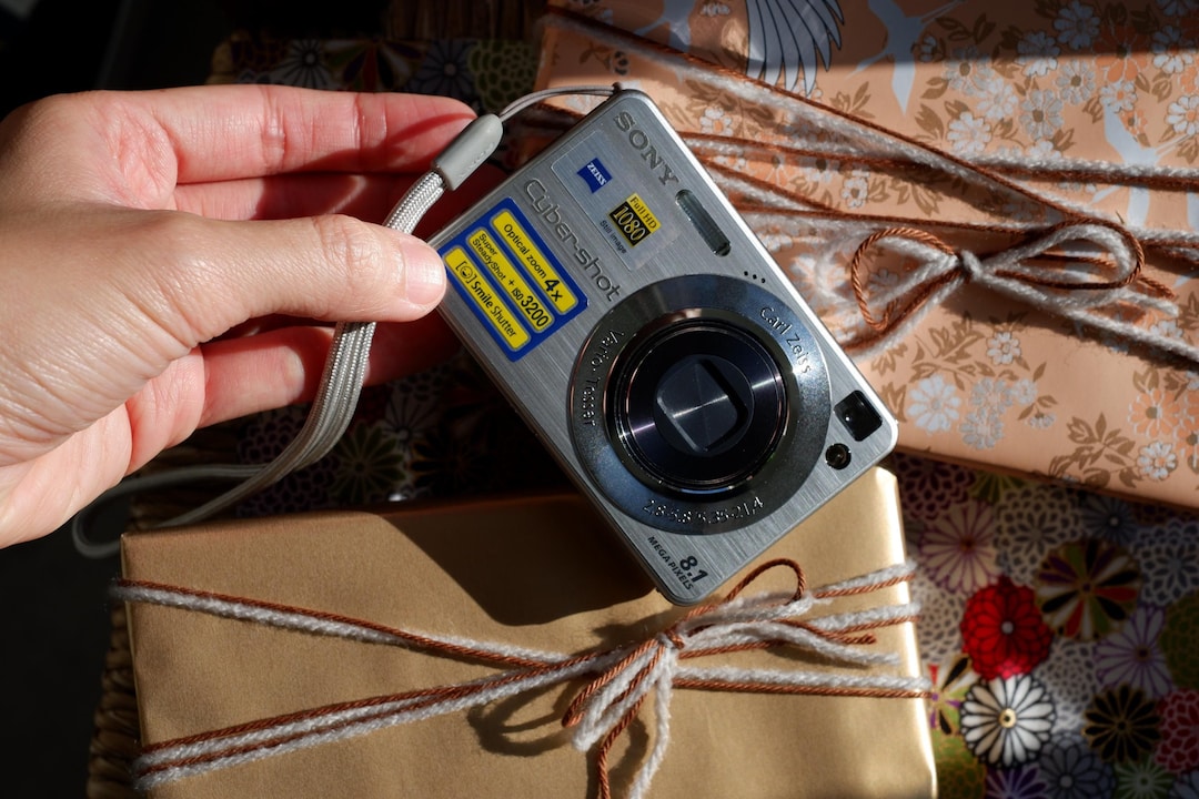 Sony Silver W-130 Cyber-shot | TESTED Vintage Digital Camera Y2k ...