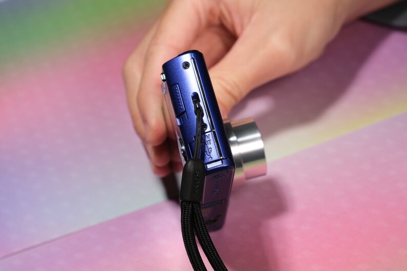 Carl Zeiss Len Sony W530 Cyber-shot With Original Box WORKING TESTED ...