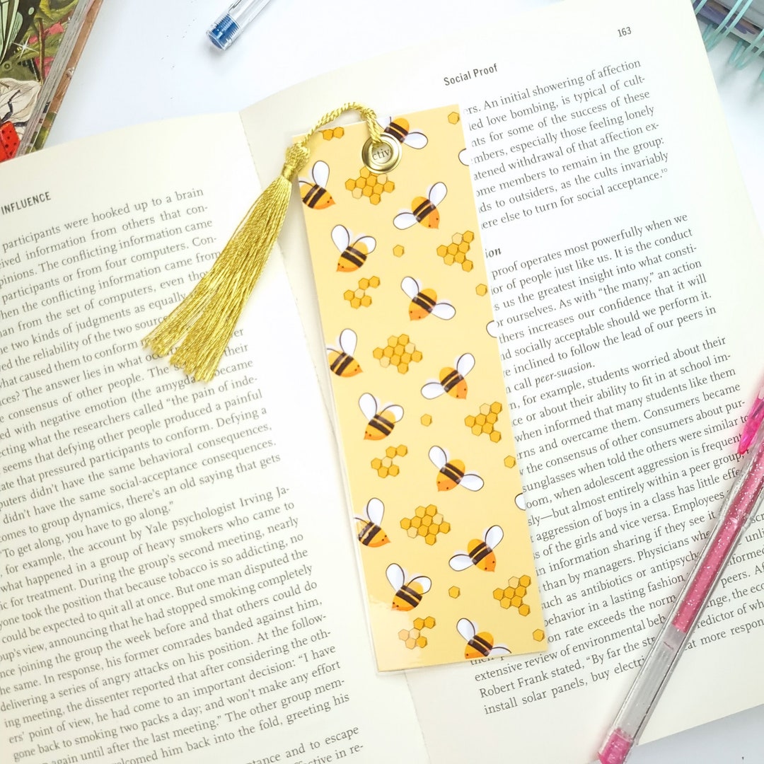 Bumble Bee Bookmark, Honey Bee Custom Bookmark Nature Inspired ...