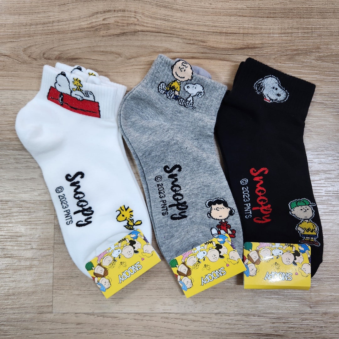 Cute Korean Snoopy and Charlie Brown Sock Collection - Etsy UK