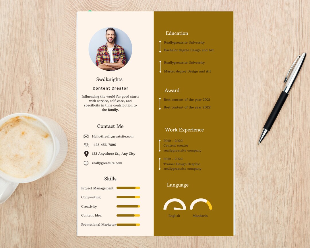 CV Profesional para Diseñador Gráfico en Crema y Marrón CV - Etsy México