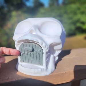 Skull Hide Hut Halloween Spooky - Etsy