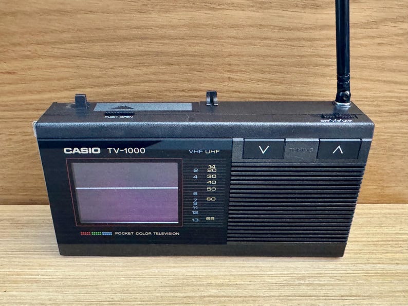 Vintage Casio TV 1000 Pocket Color Handheld Television With Case Pouch ...