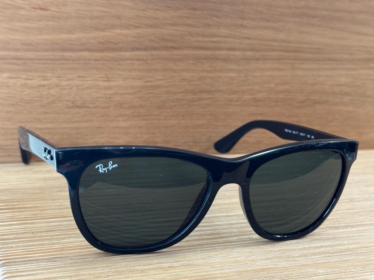 Ray-ban RB4184 Black Sunglasses – Unisex Classic Frame – Made in Italy ...