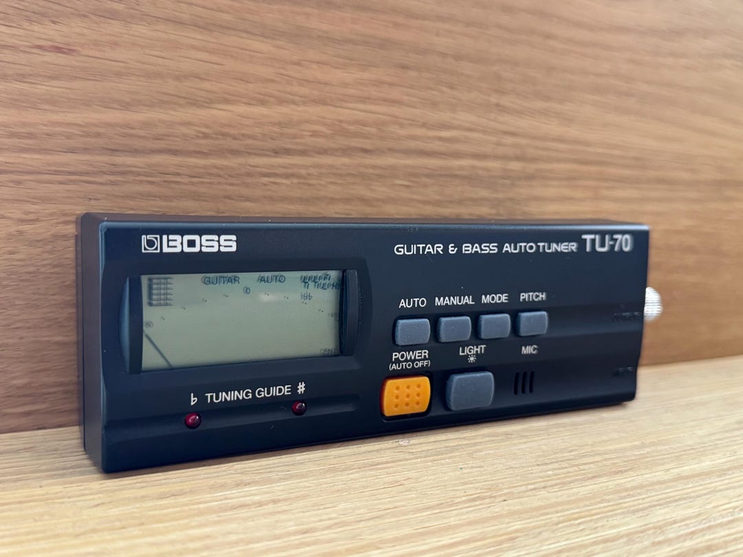 BOSS TU 70 Guitar & BASS Auto Tuner With Built in Mic - Etsy