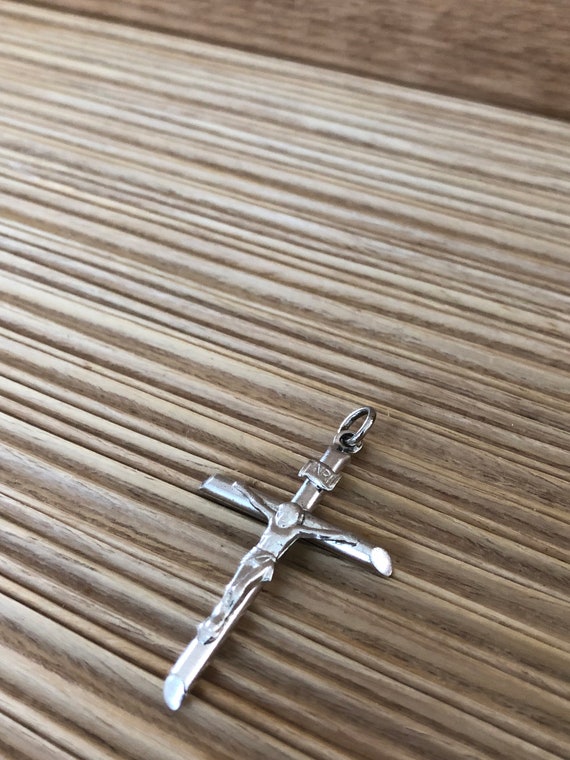 Sterling Silver Jesus Cross Pendant: Engraved Religio… - Gem