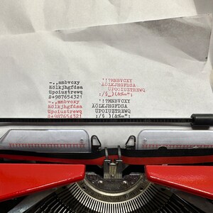 Adler Contessa Deluxe Typewriter - Red Body, QWERTZ Option, Refurbished ...