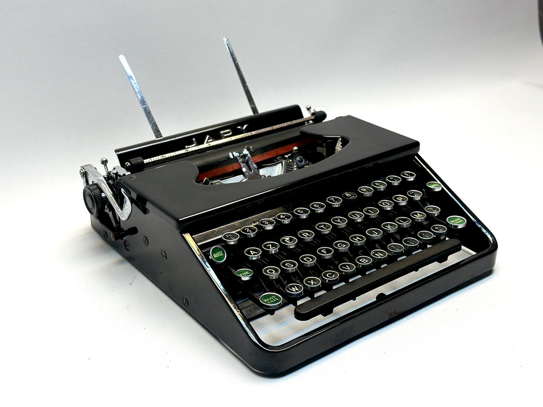 Japy Typewriter - Classic Black Model From 1940 With AZERTY Glass ...