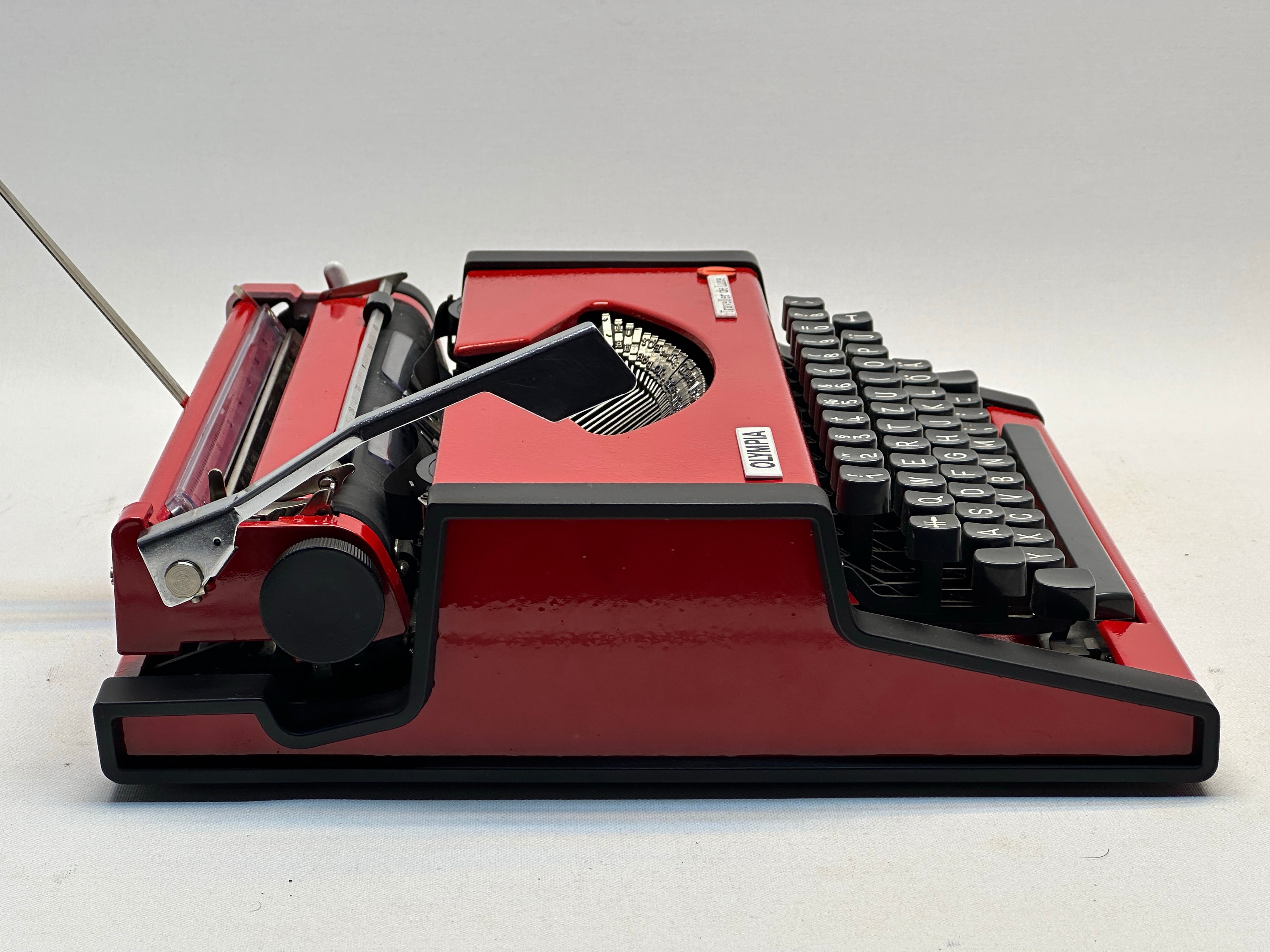 Red Olympia Traveller Typewriter: 1950s Vintage QWERTZ Keyboard With ...