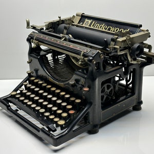 Underwood No. 5 Typewriter: Classic Black, Working QWERTY Keyboard - Etsy