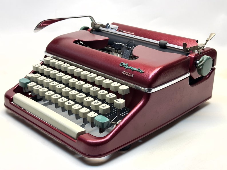 QWERTY Olympia SM4 Typewriter - Red Beauty, A Perfect Gift Choice for ...