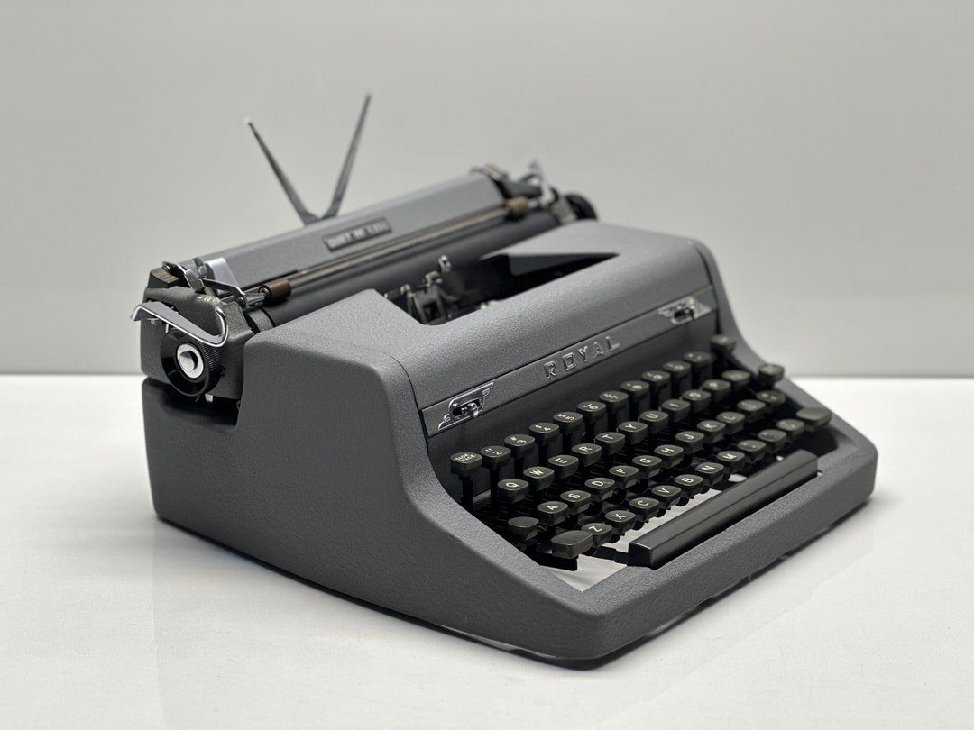 Royal Typewriter QWERTY Keyboard Gray Color Retro Portable - Etsy
