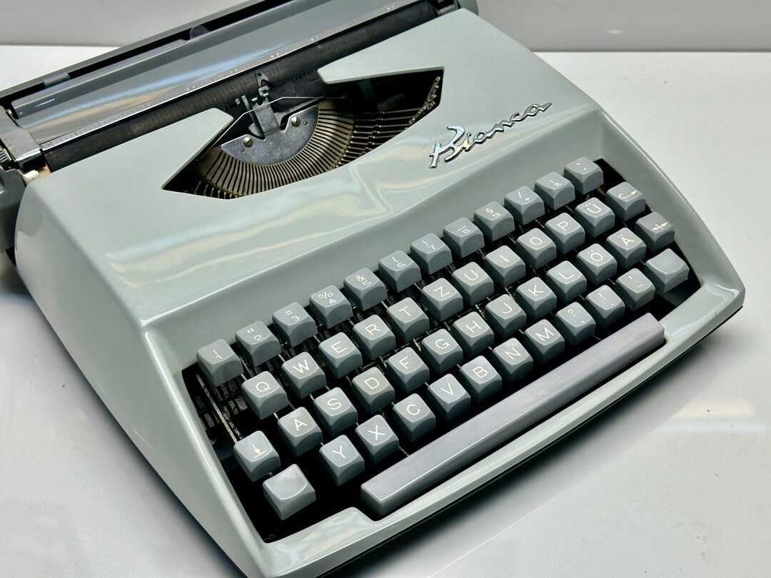 Consul Typewriter - Affordable Typing Pleasure, Premium Gift,best ...