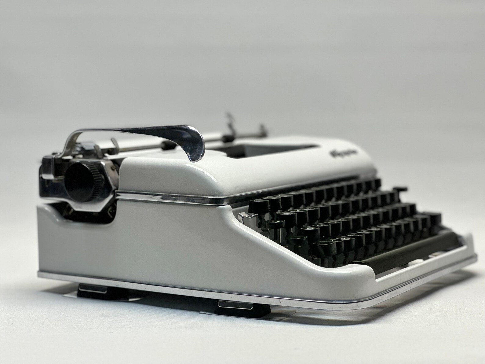 Antique Olympia SM3 Typewriter (1955) | Professionally Painted White ...