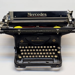 Mercedes Typewriter - Vintage 1935 Model With QWERTZ Layout and Glass ...