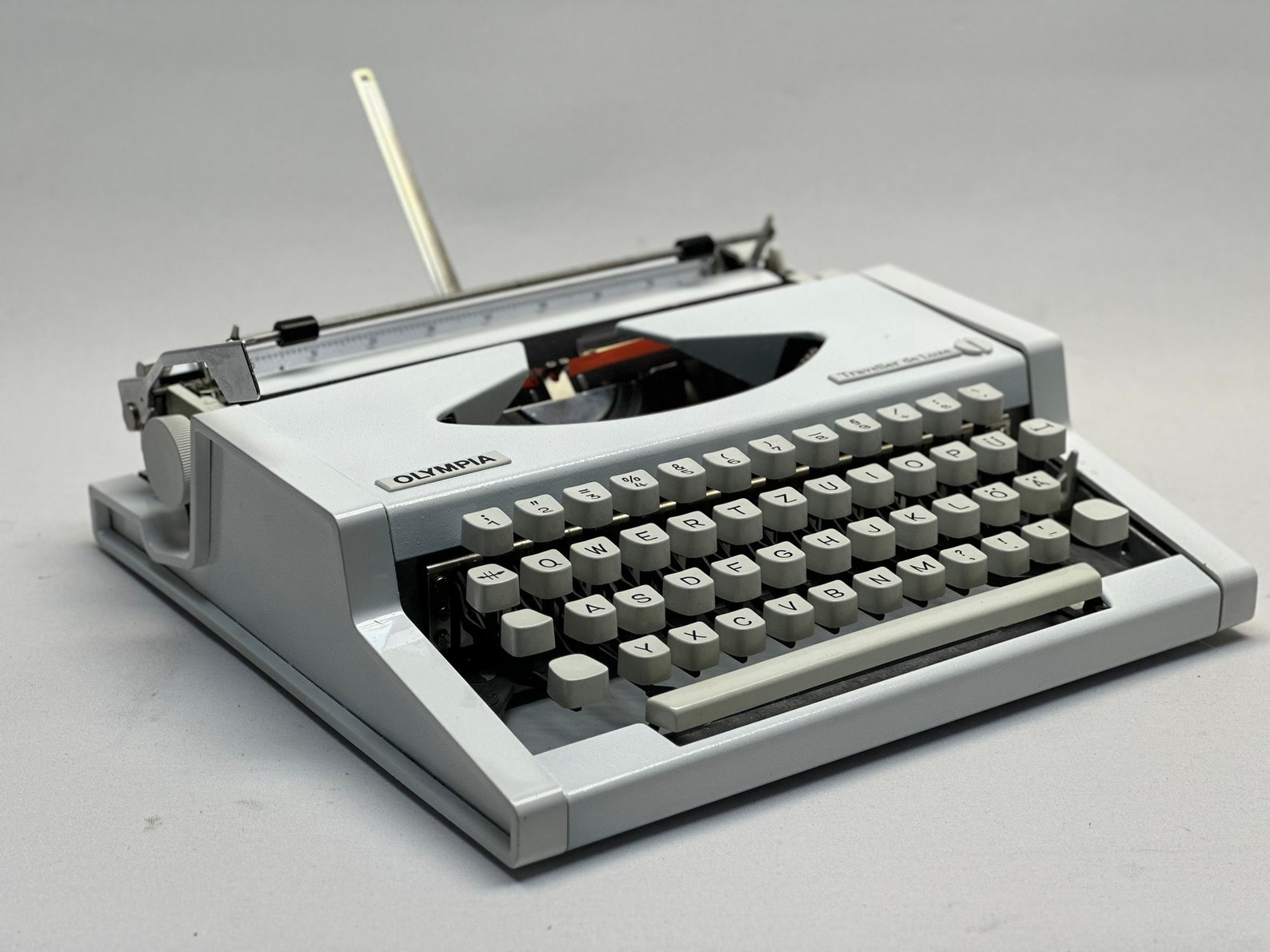 Vintage Olympia Traveller Typewriter - 1955 Olympiatypewriter - Classic ...