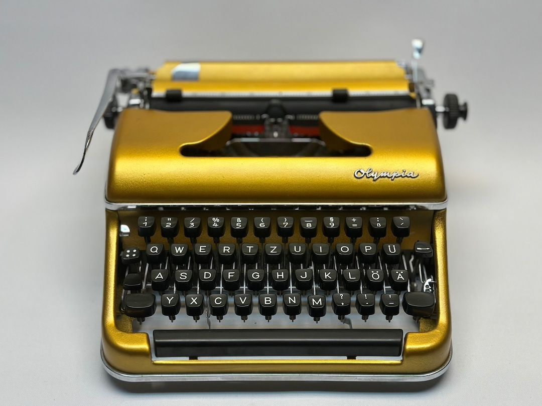 Premium Gold Olympia SM3/SM4 Typewriter - Vintage 1955 Model in ...