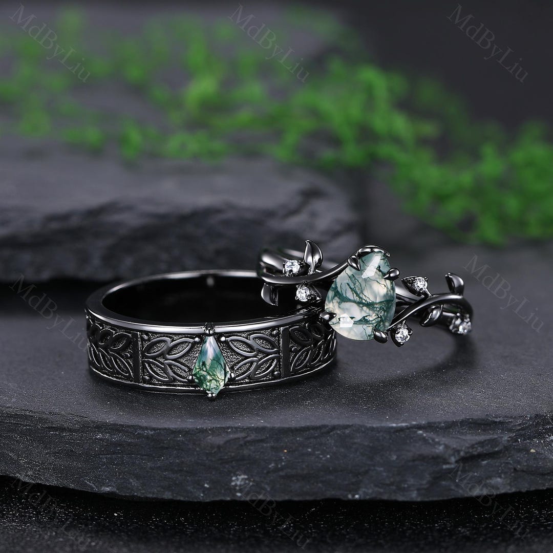 Vintage Moss Agate Couple Rings Gothic Black Gold Nature-inspired ...