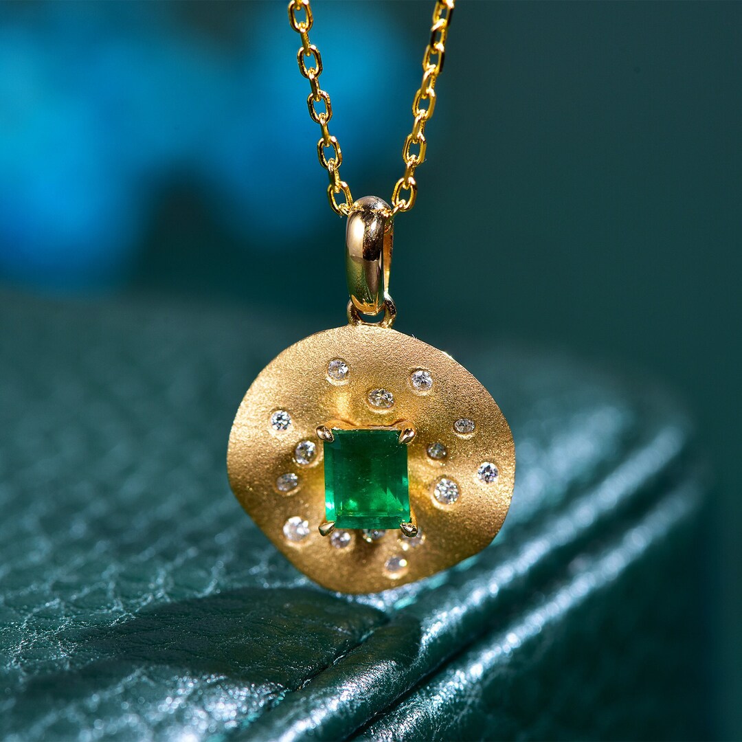 14k Solid Gold Rectangle Emerald Necklace Gold Minimalist Pendant ...