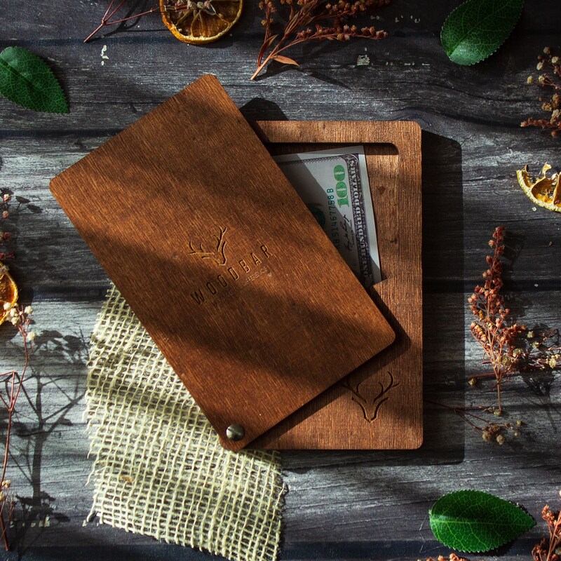 Check Presenter - Etsy