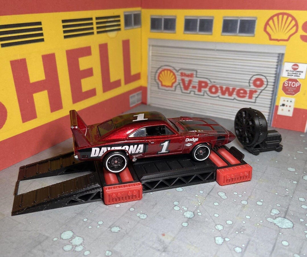 2 PACK 1:64 Scale Black Dyno With Red Rollers and Modular Components - Etsy