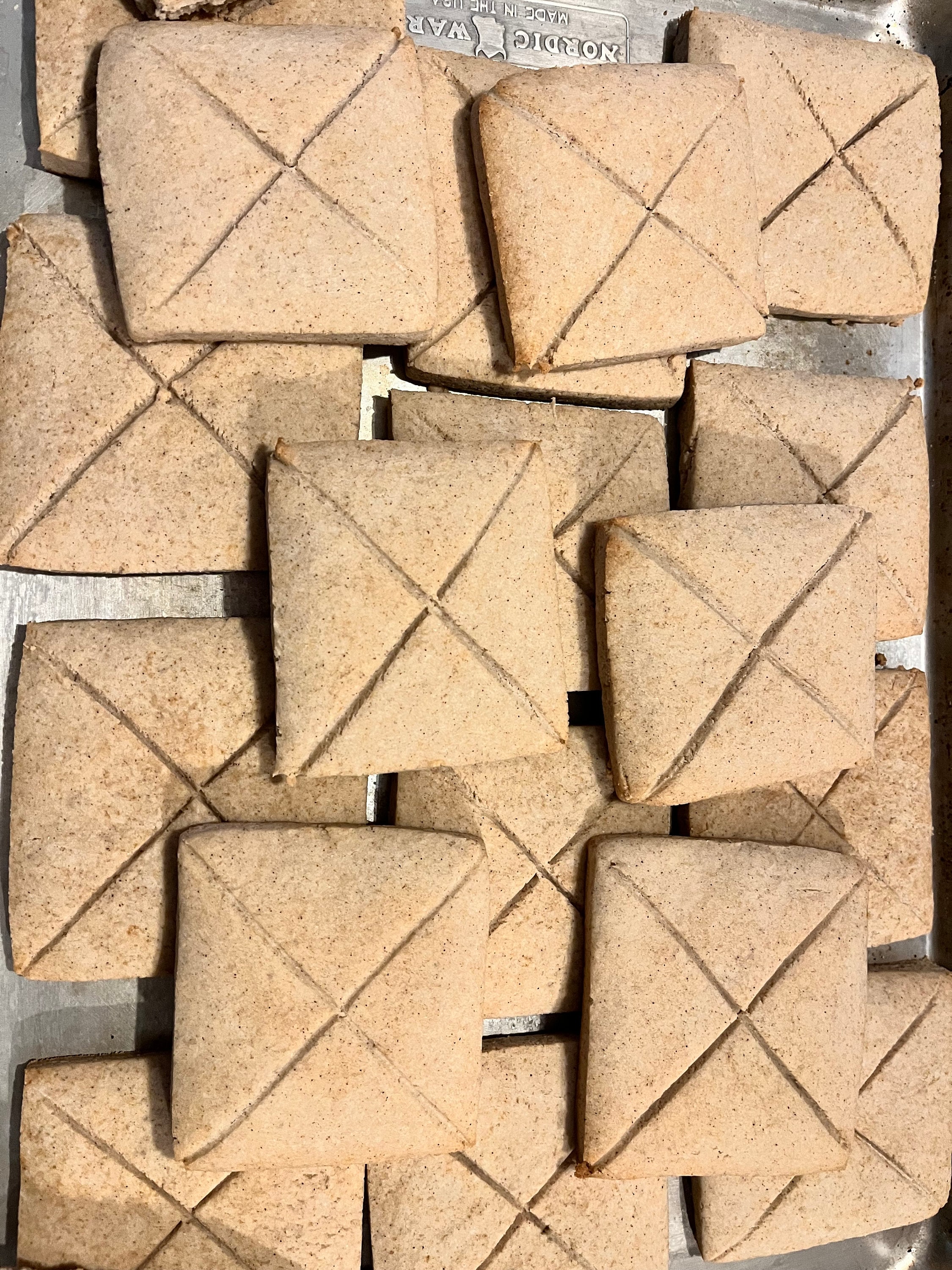 Lembas Bread | Lord of the Rings Elvish Bread | 12 Wrapped Squares ...