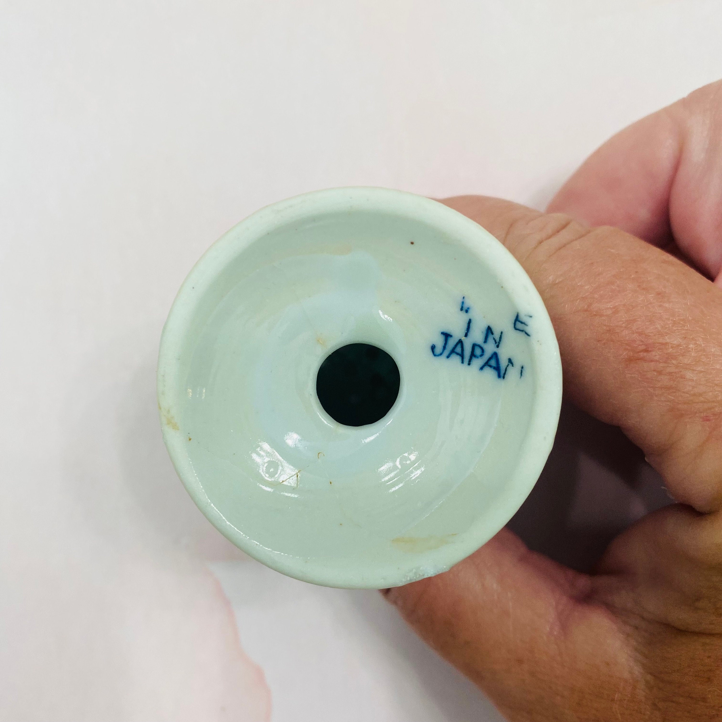 Bell Style Chinoiserie Blue and White Ceramic Pepper Shaker. Blue ...
