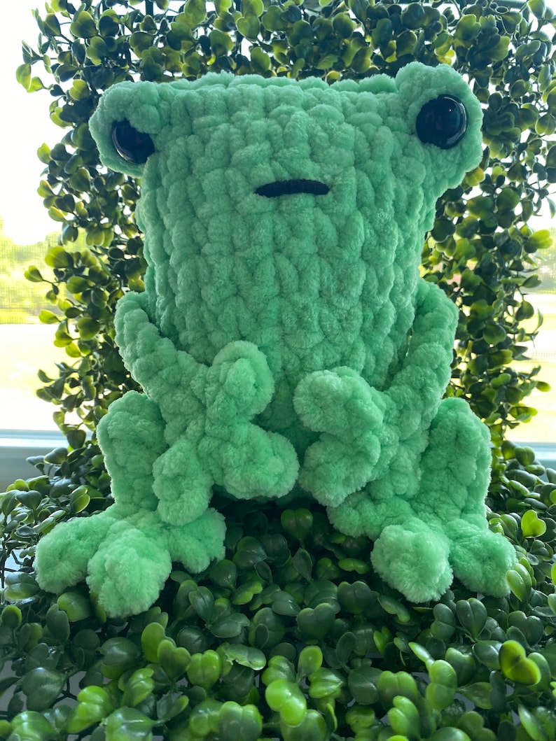 Jumbo Leggy Frog - Etsy