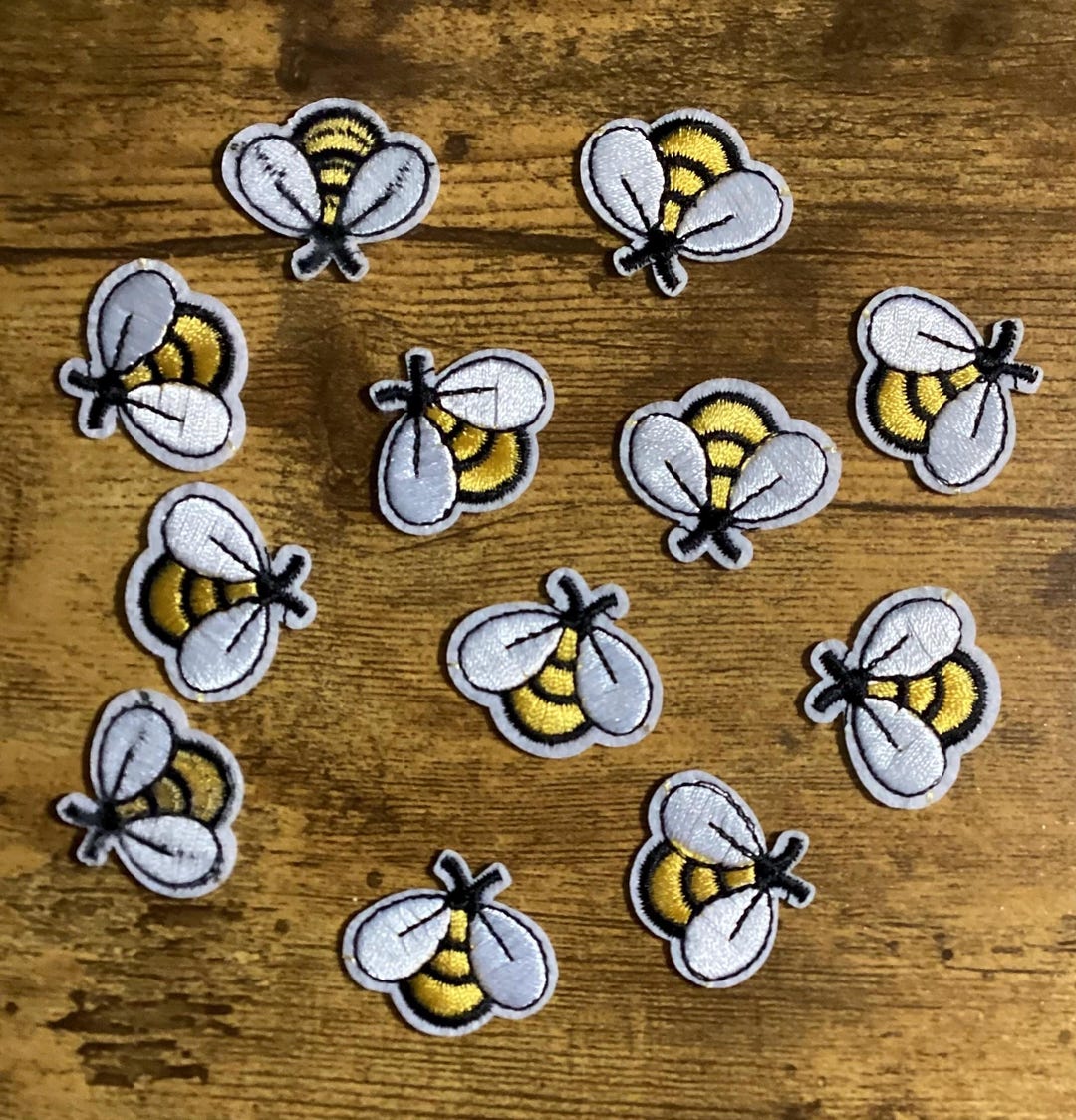 Tiny Bee Iron-on Patch Set: DIY Craft Applique - Etsy