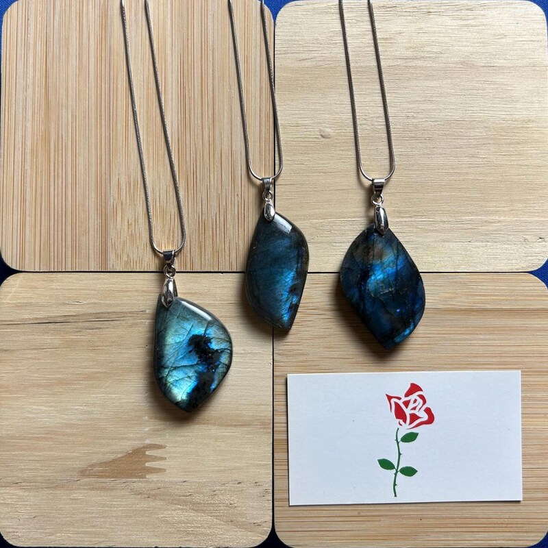 Labradorite Pendant - Etsy