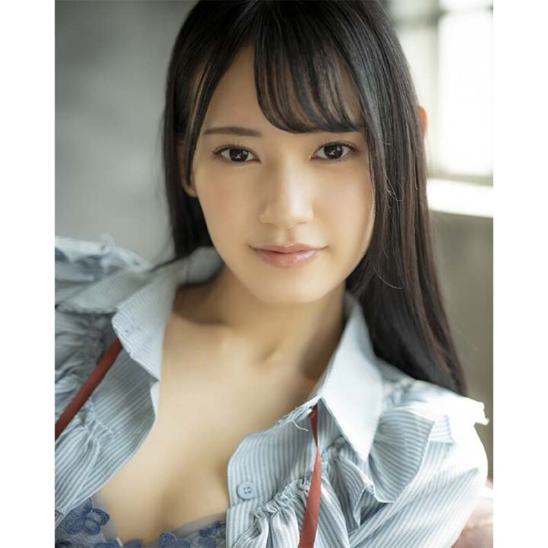 Umi Yatsugake 8x10 Celebrity Photo Photograph - Etsy Australia