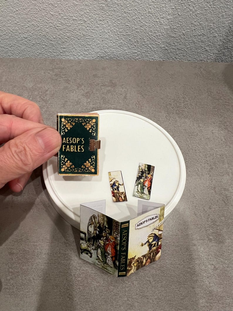AESOP'S FABLES - A Printable Miniature Illustrated Book With Sleeve and ...