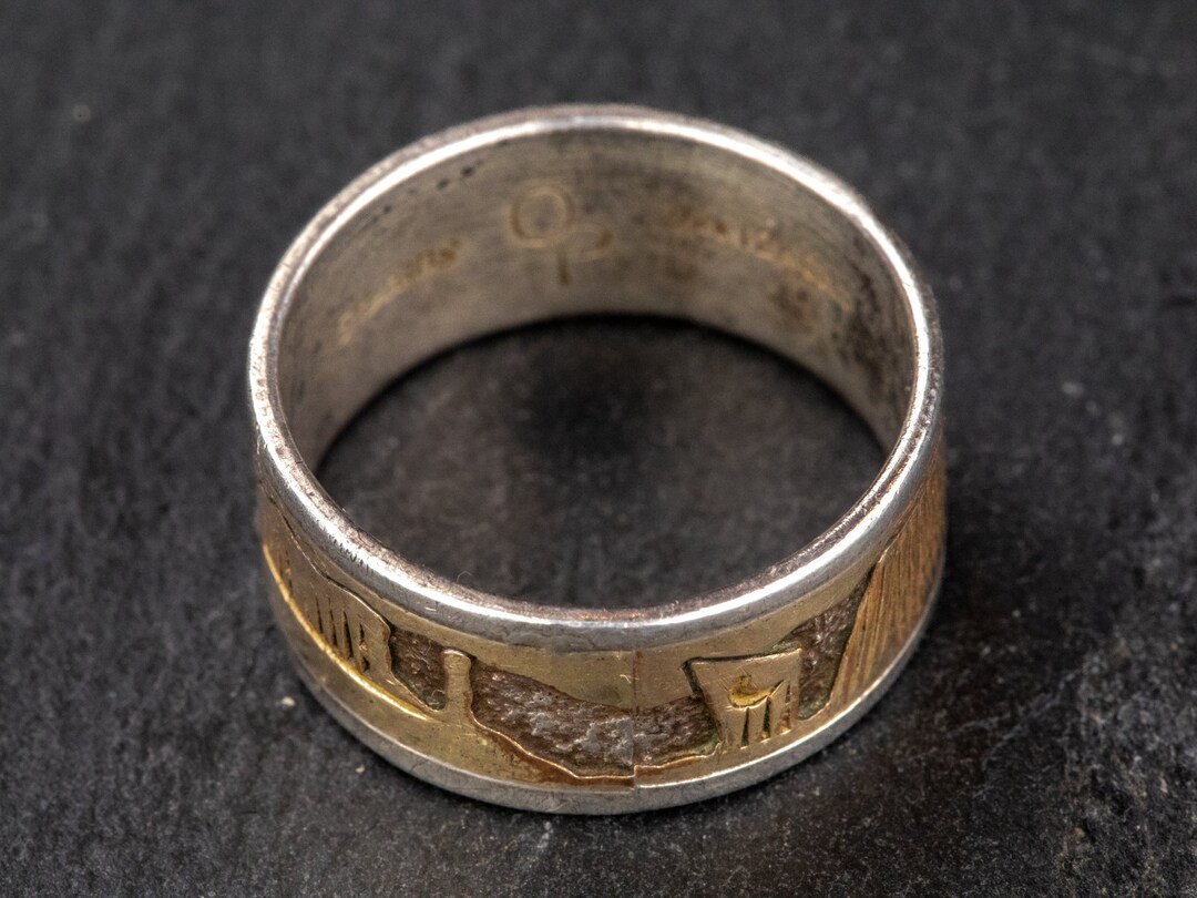 Gold Storyteller Band Ring - Etsy
