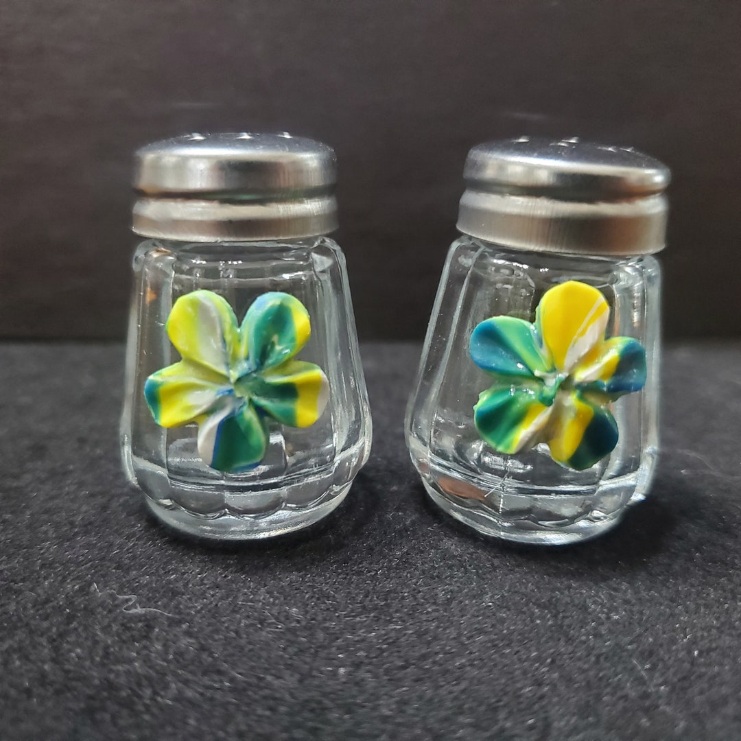 Miniature Glass Salt and Pepper Shakers With Polymer Clayflowers - Etsy