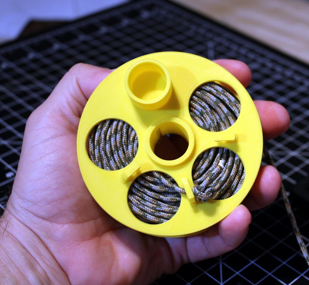 Compact Paracord Winder 3.5 90mm Diameter Reel for 275 Paracord 3/32 ...