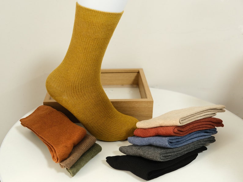 Solid Color Cotton Socks: Women's British Style Fall Casual Socks ...