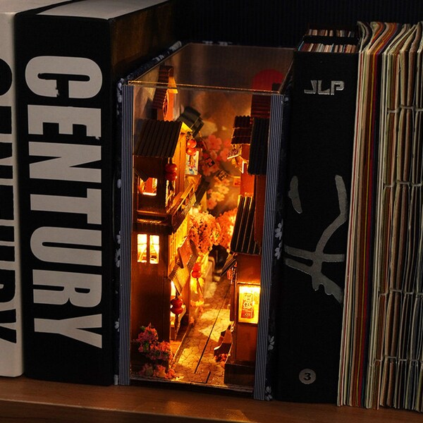 Bookshelf Insert Art - Etsy