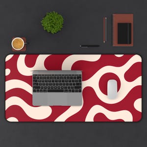 Abstract Red Fluid Deskmat | Modern Mouse Pad | Gaming Desk Mat ...