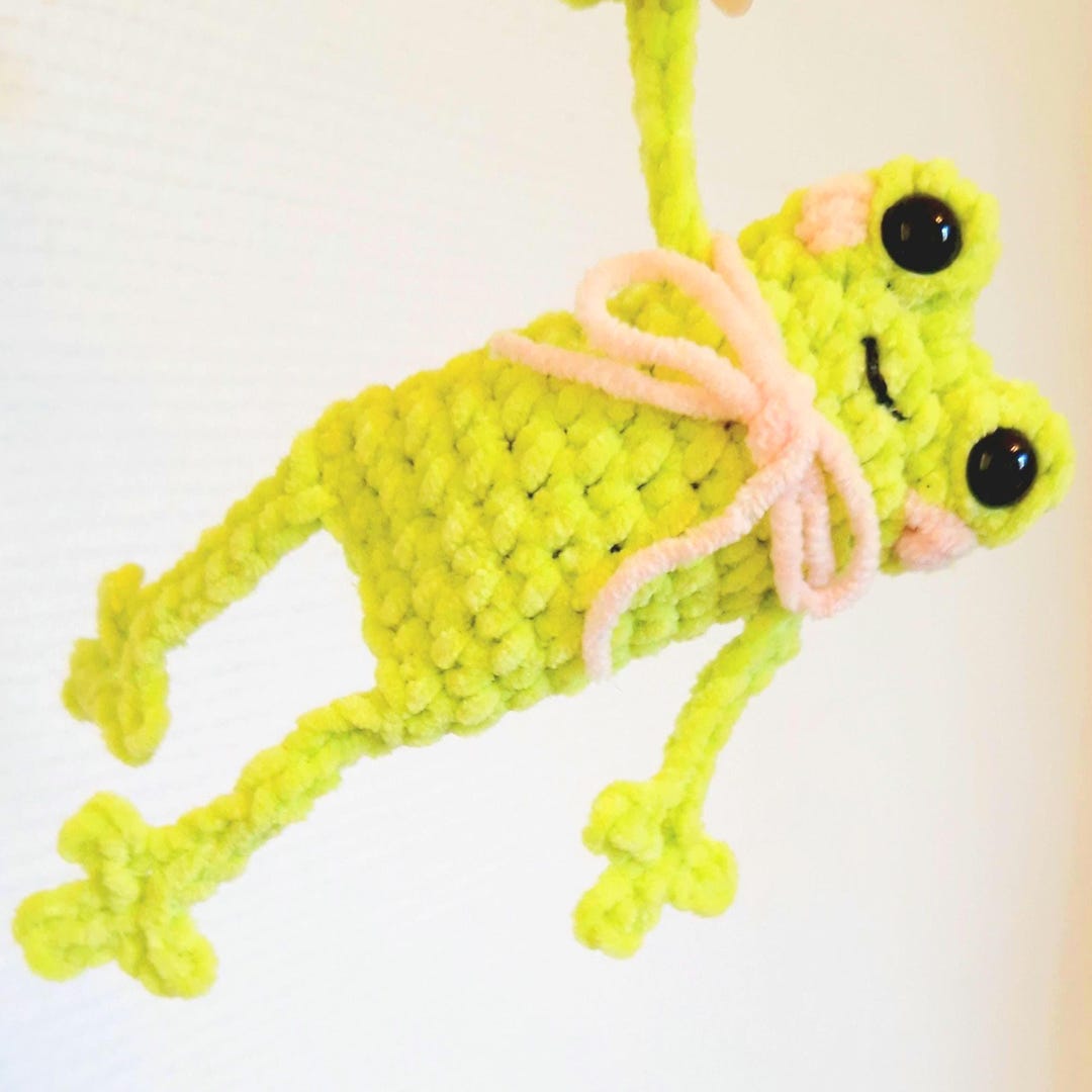 Cute Crocheted Frog Plush - Etsy