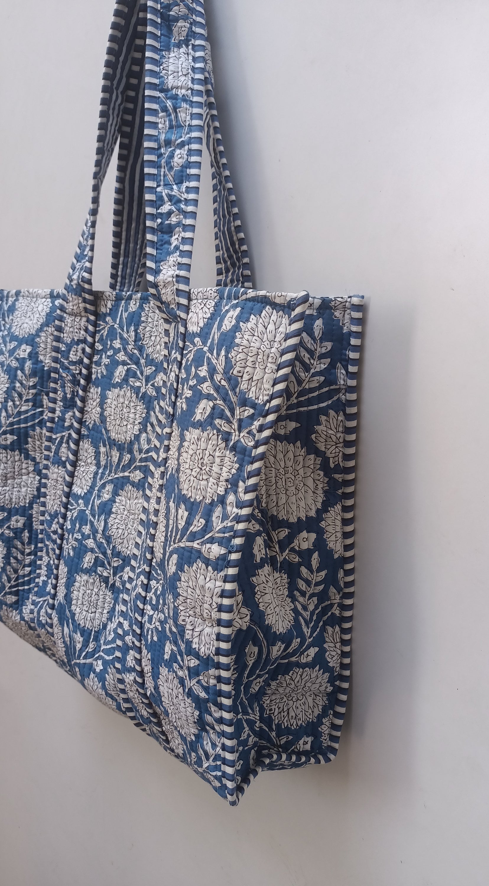 Handmade Quilted Floral Tote Bag: Reversible Cotton Shopping Bag - Etsy