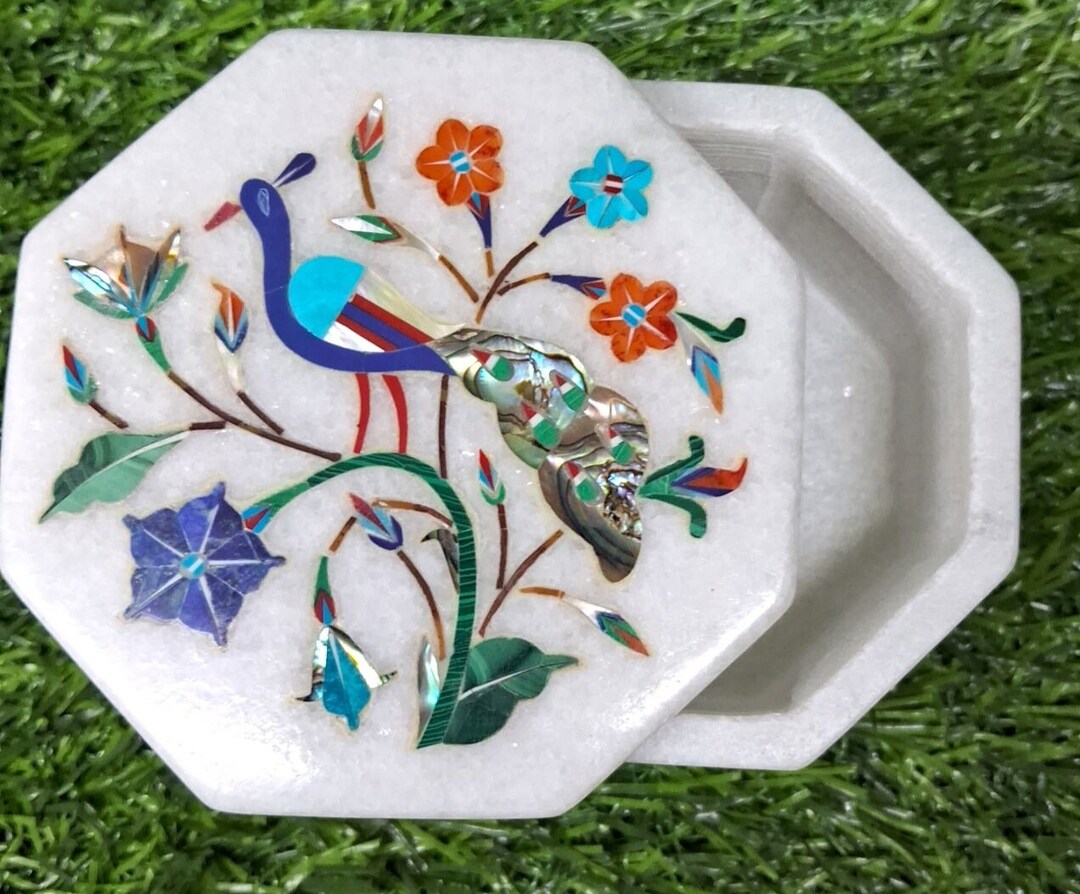 Uniquely Etched Marble Jewelry Box Featuring a Dazzling Peacock - Etsy