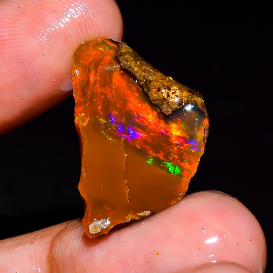 9.5 Carat Size Rare Ethiopian Oily Opal Rough, Natural Welo Fire Opal ...