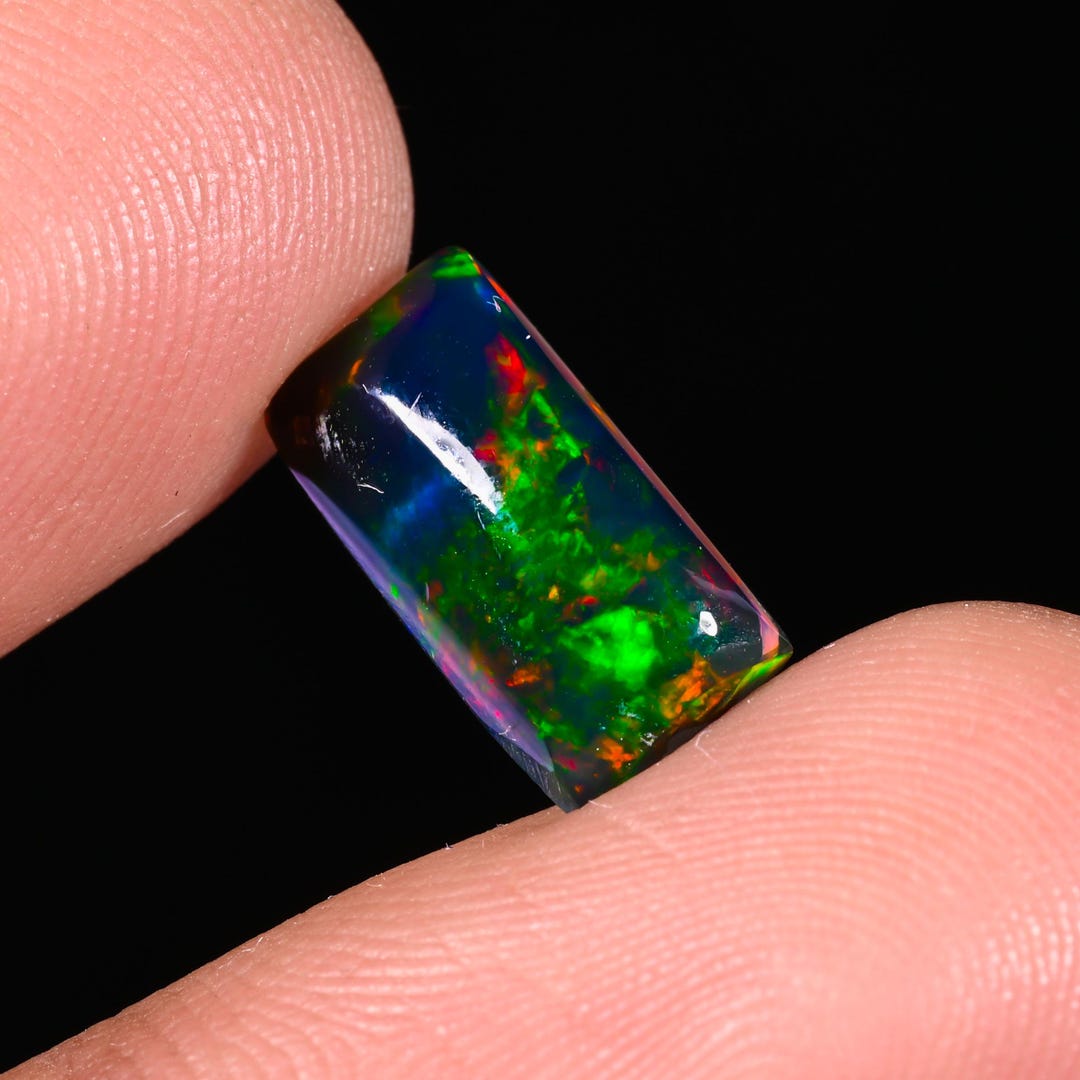 Gorgeous Greenish Fire Top Grade Quality Natural Radiant Shape Cabochon ...