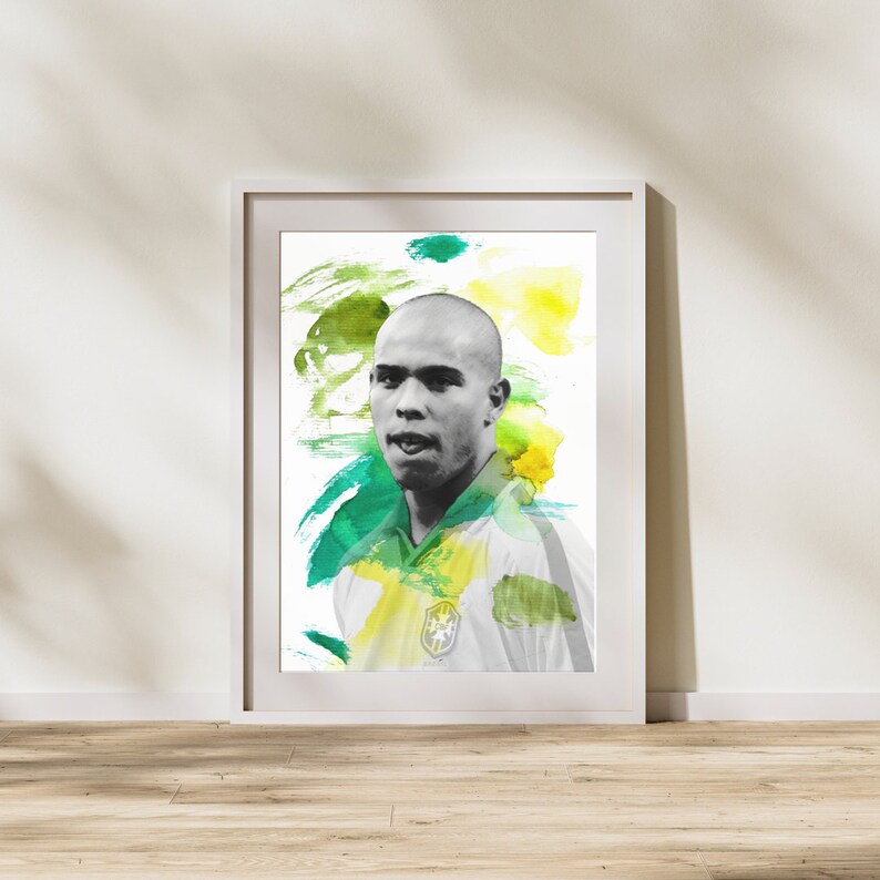 Ronaldo - R9 - Home Kit - Football Poster - Football Print - Mid ...