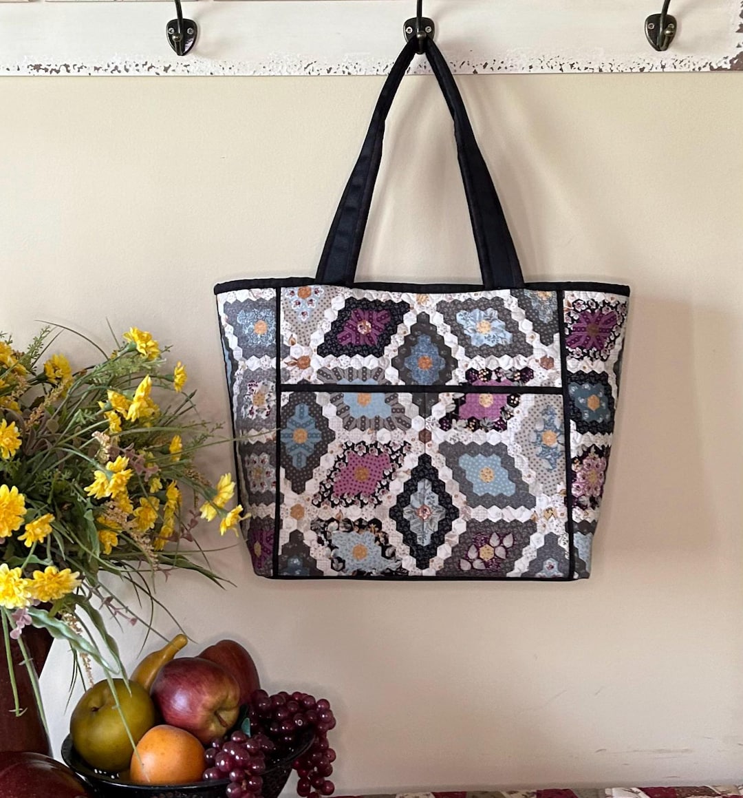 Cheater Print 8 Pocket Tote Bag Pattern - Etsy