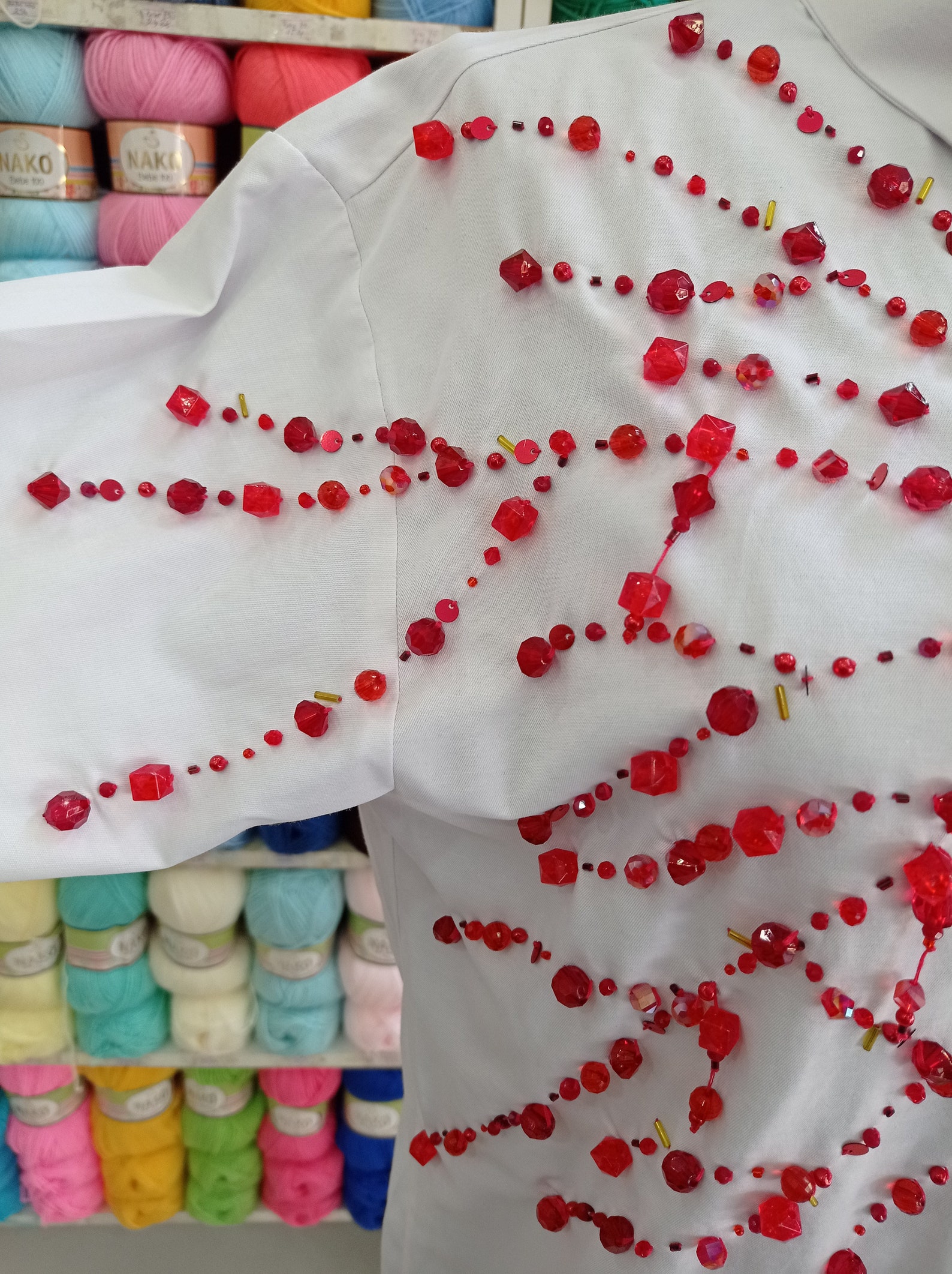 Missing Heart Cut Shirt, Bead Embroidered Heart Low-cut White Crop ...