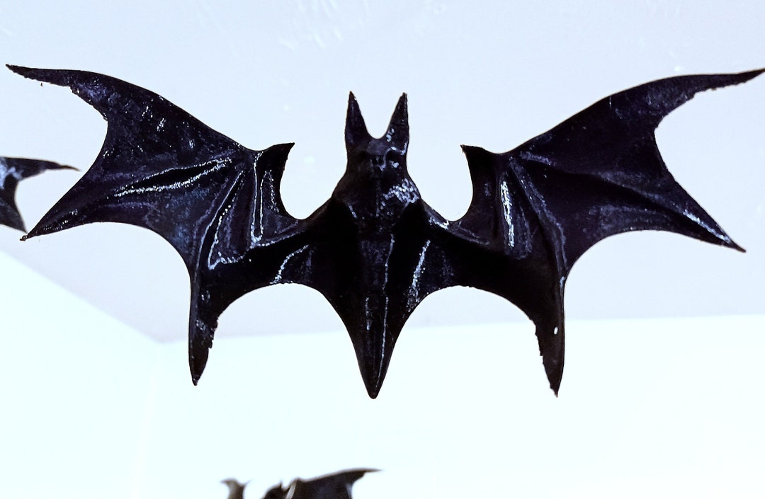 Hanging Vampire Bats | Bundle | Halloween | 3D Printed - Etsy