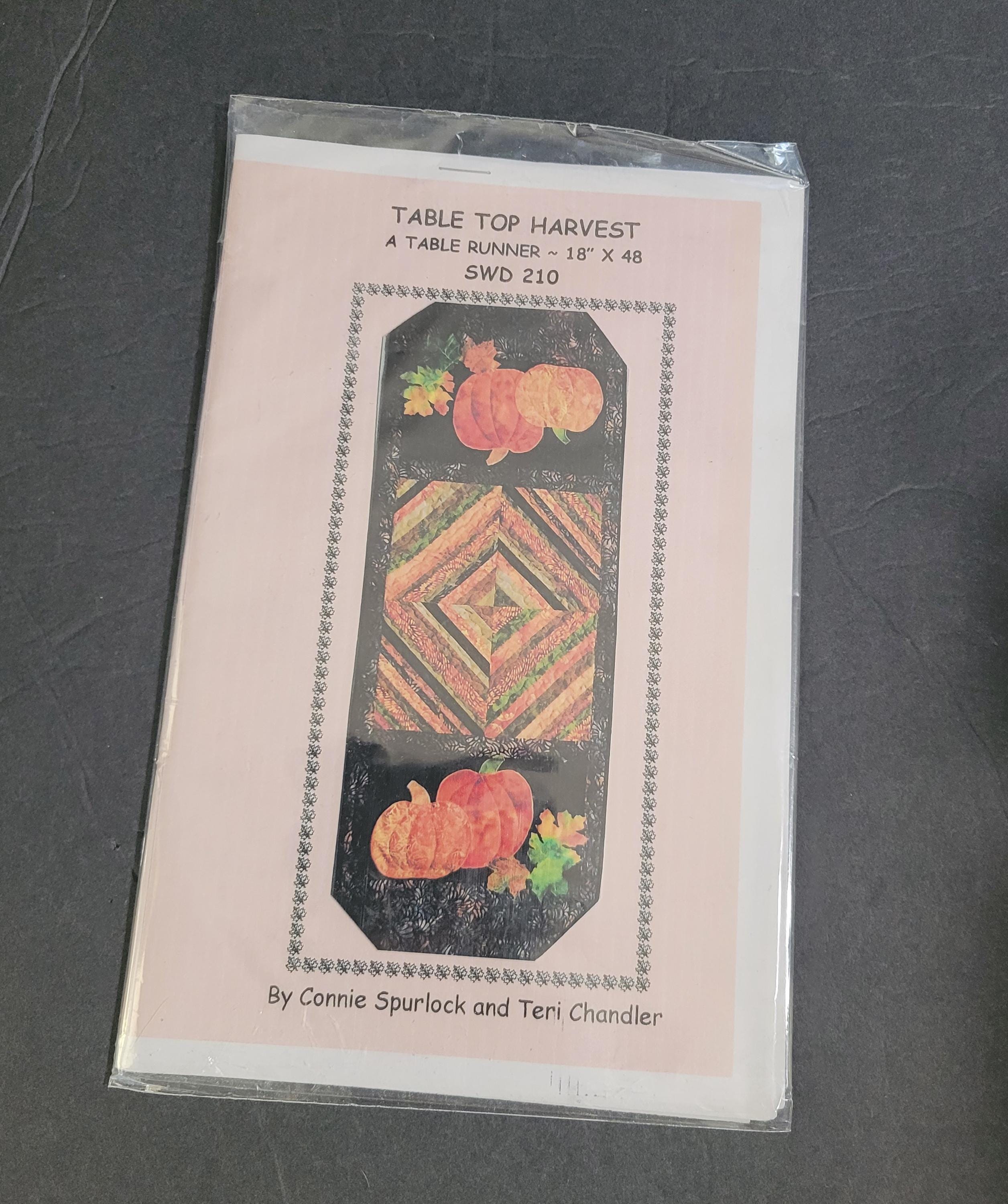 Table Top Harvest Table Runner Pattern - Etsy