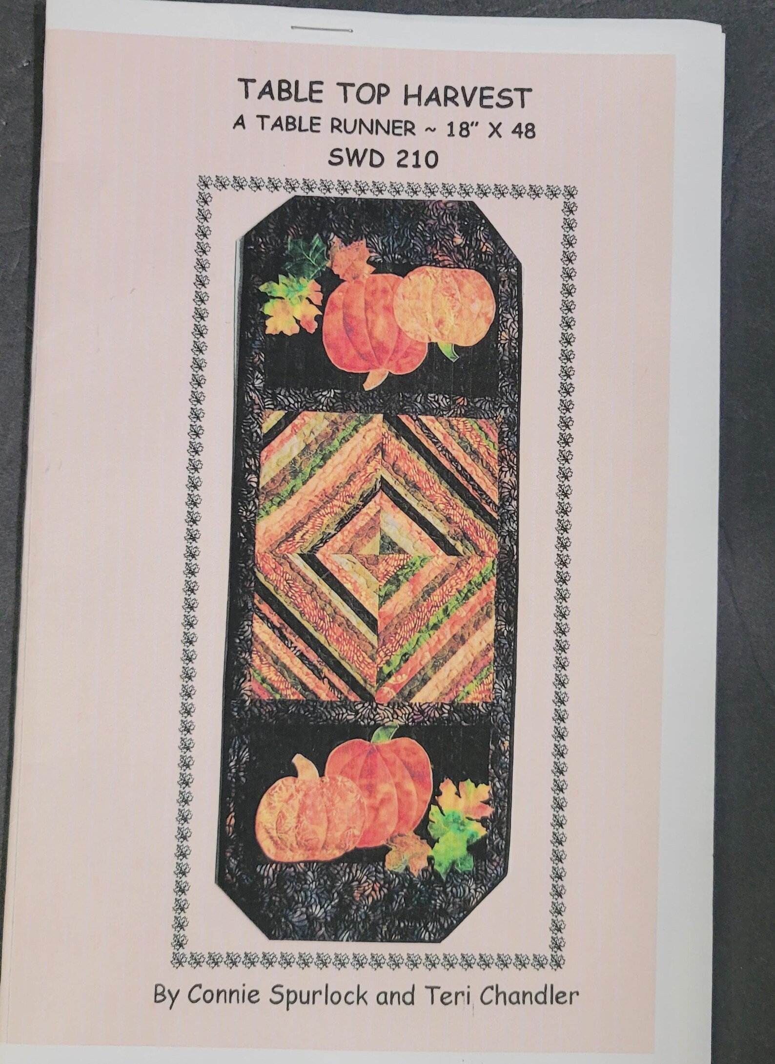 Table Top Harvest Table Runner Pattern - Etsy