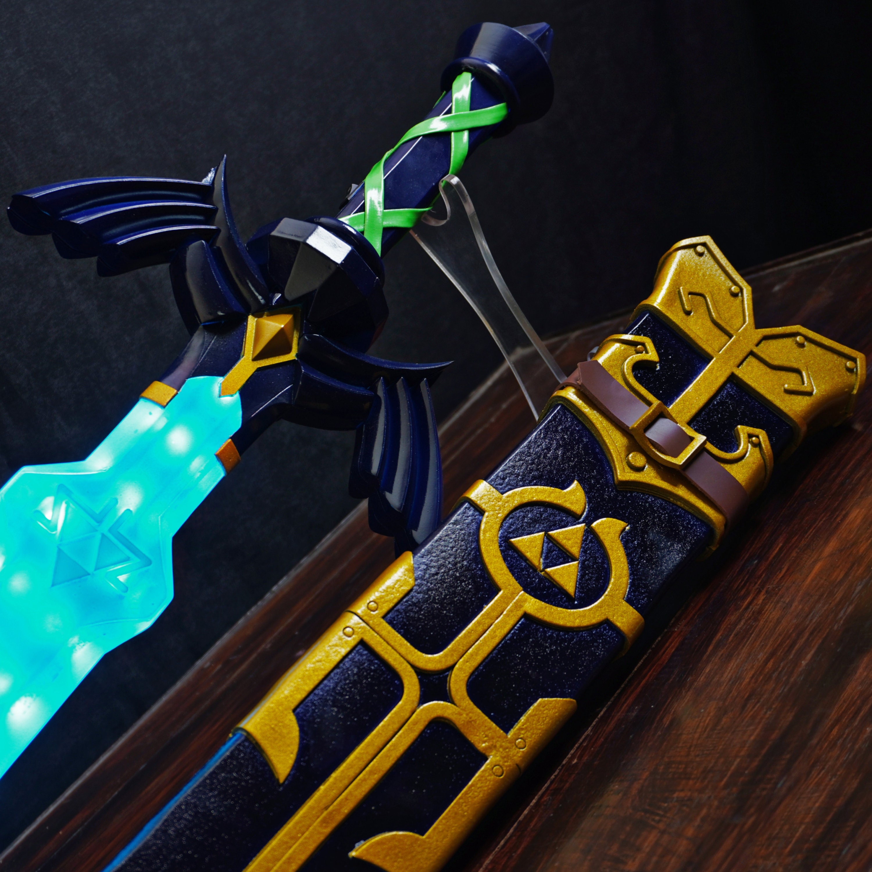 Master Sword LED the Legend of Zelda Light up Your Cosplay - Etsy